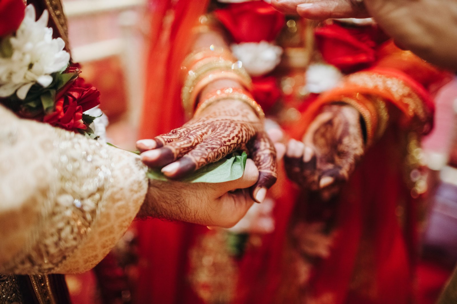 The Meaning of Saptapadhi in Hindu Marriage – Findmypriest.ca